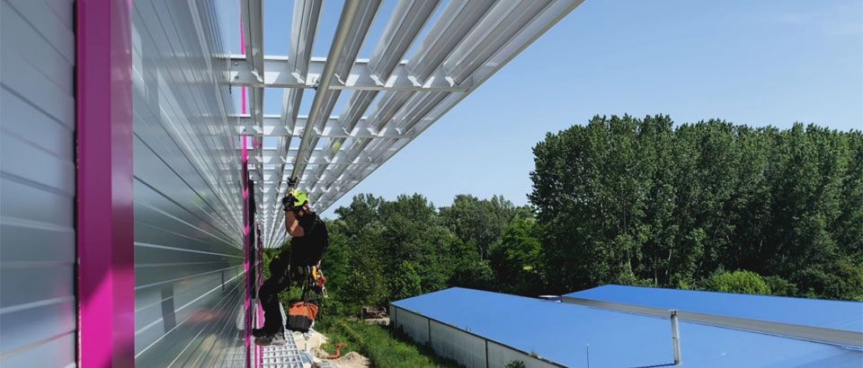 Raíl ligero para suspensión con cuerdas SecuRail® Pro